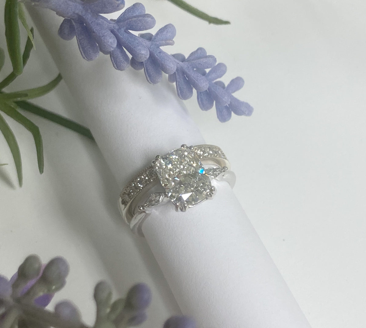 Showroom Appointment – Emerald & Ivy Jewelry